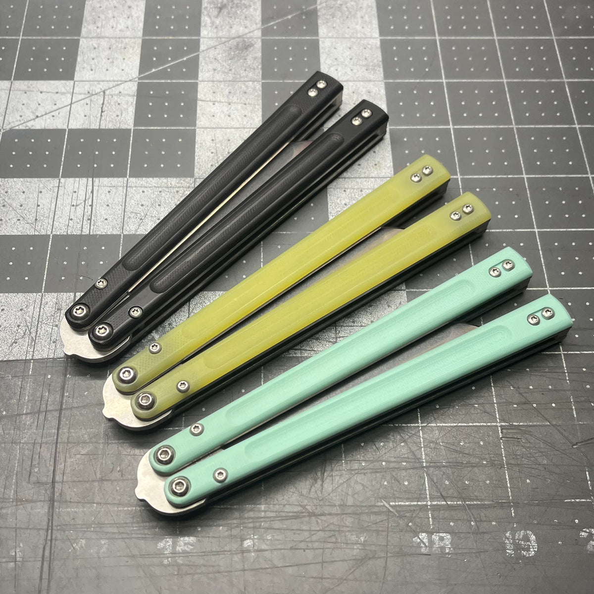 Backline v3 - Hand-Ground D2 Hollow Grind Balisong – palethiusdesigns