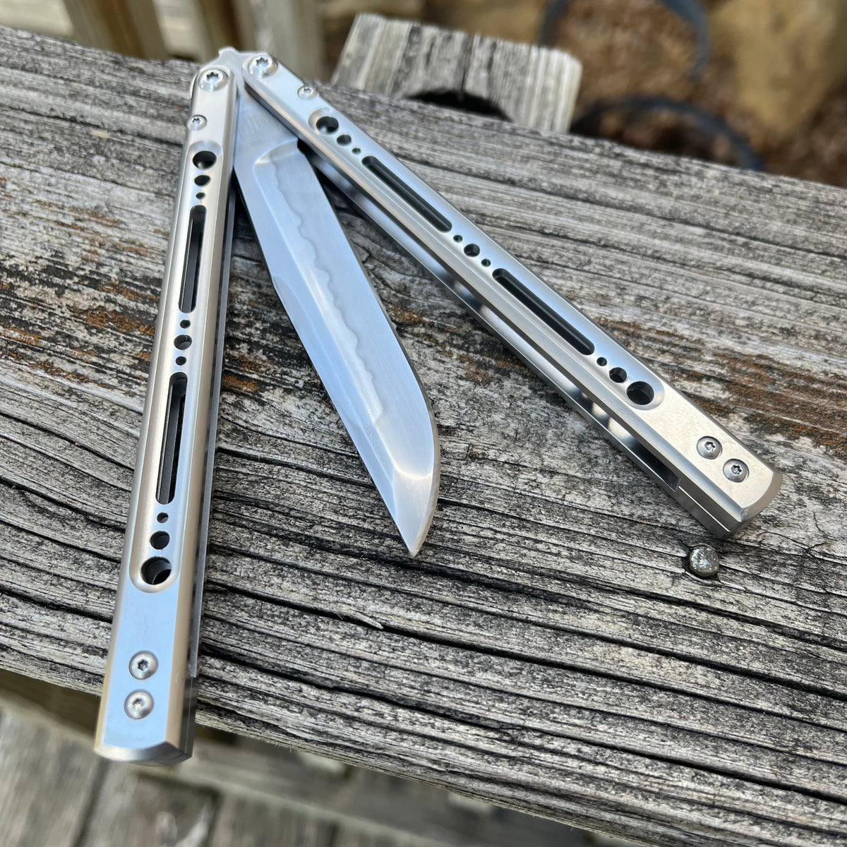 Revolution Gen. 2 - W2 w/hamon and Ti 'Recurve Bowie' Handles ...